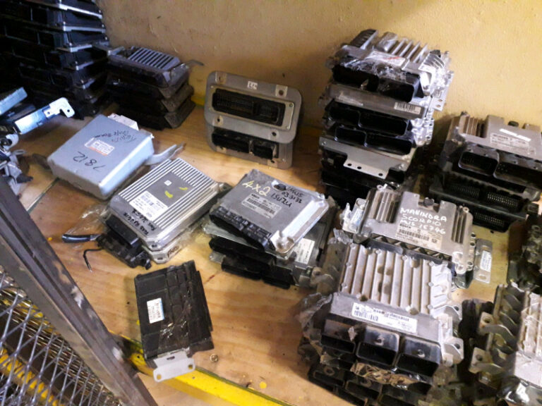 Computer Boxes – Japan Auto Parts